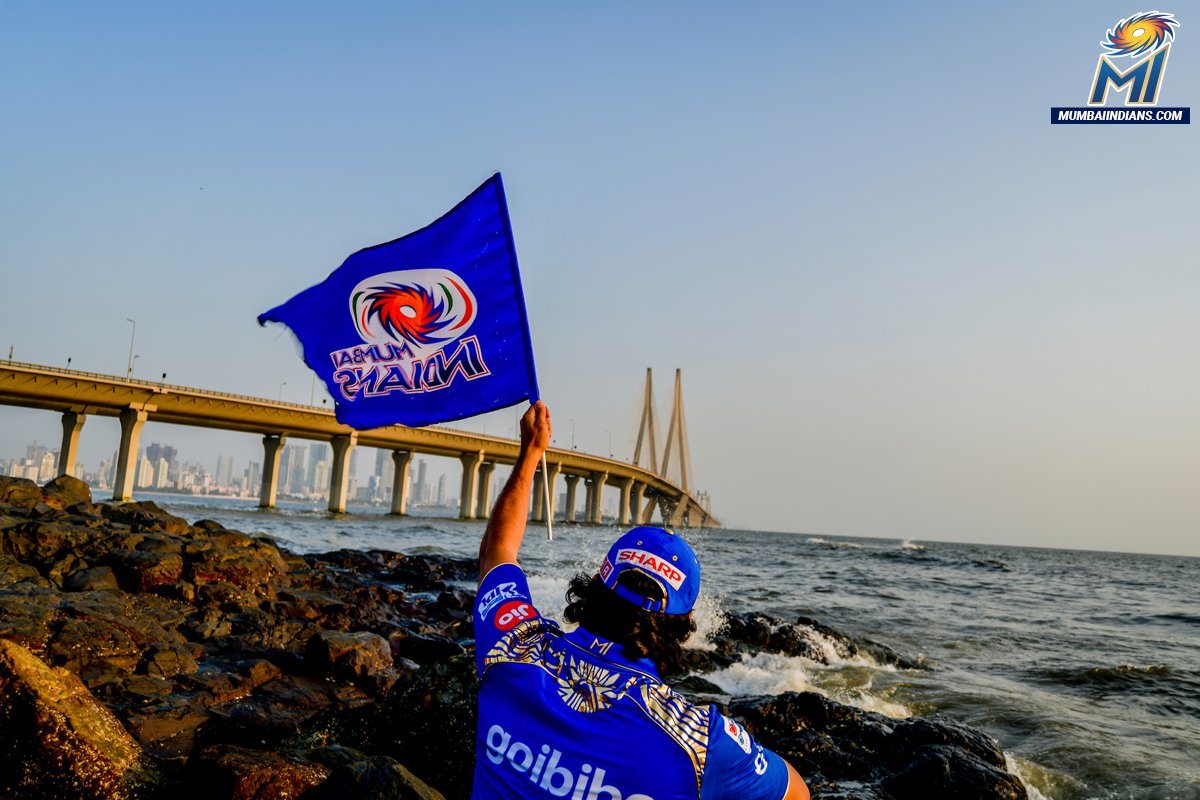 Mumbai Indians Flag: The pride of the 5-time IPL Champions - India Fantasy