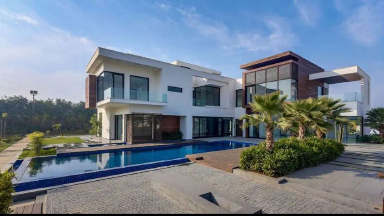 MS Dhoni House: Get to know the lavish home of MS Dhoni - India Fantasy